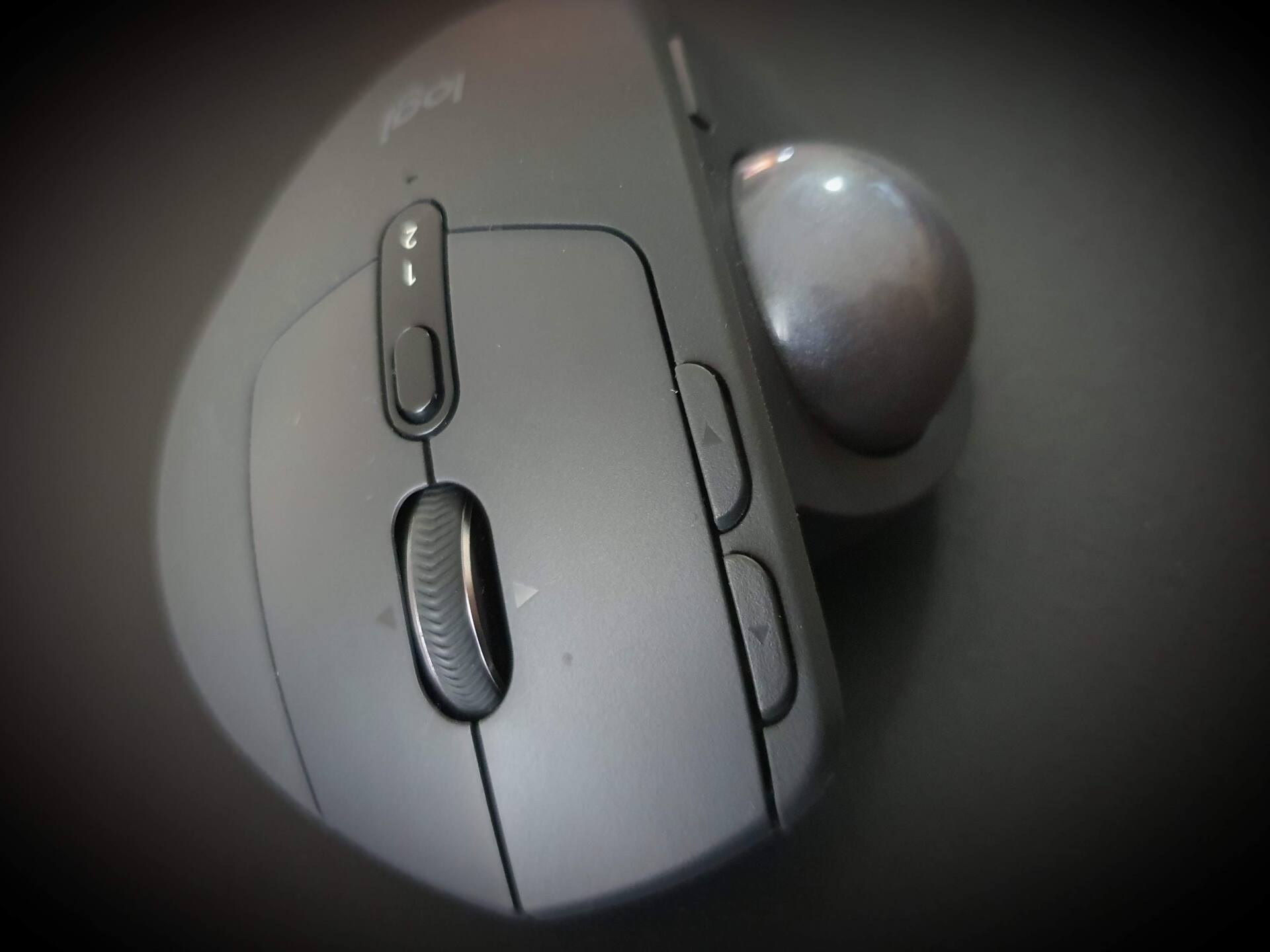 Logitech Trackball MX Ergo – ADRAMM